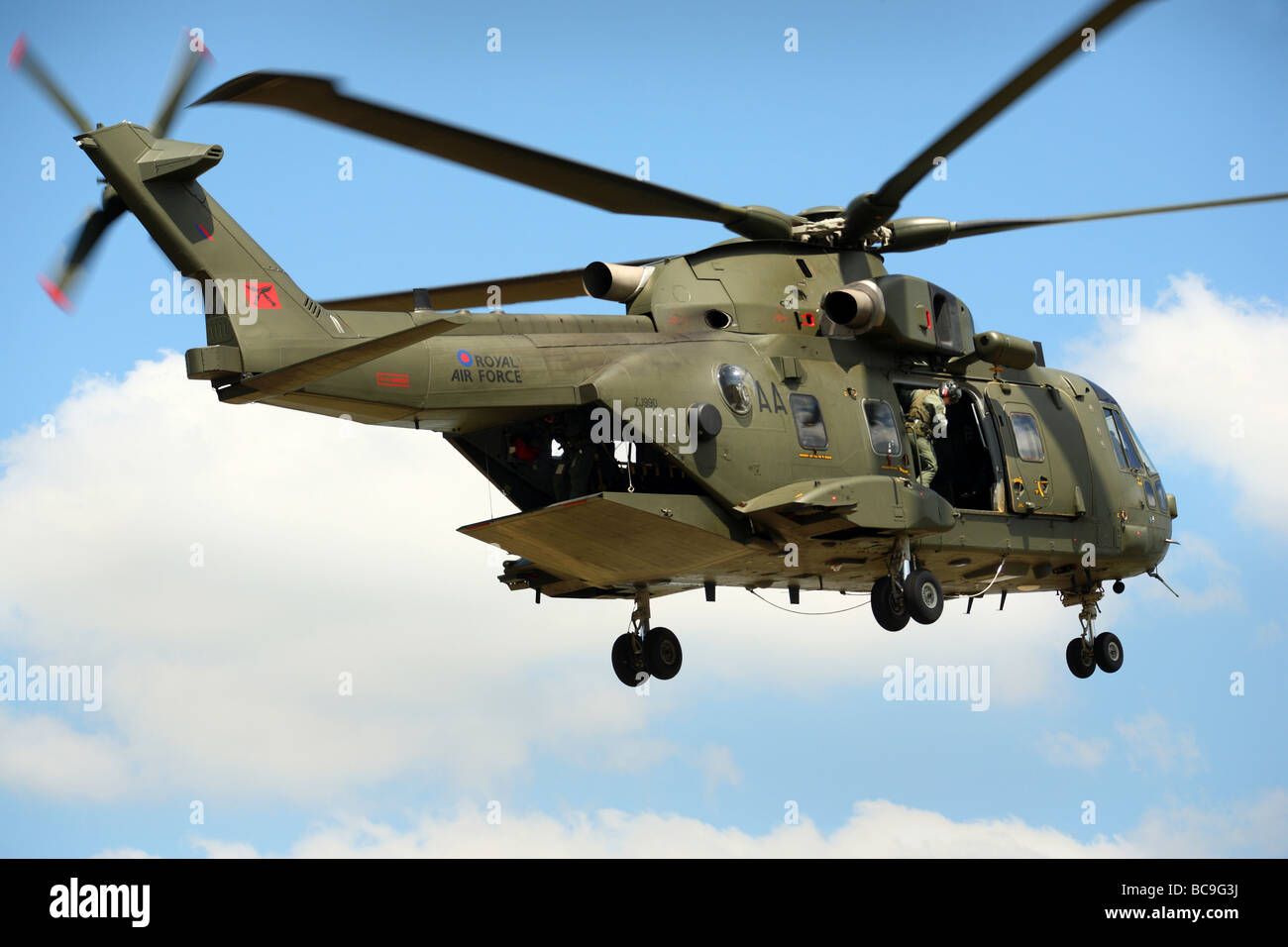 Britischer armee hubschrauber -Fotos und -Bildmaterial in hoher Auflösung – Alamy