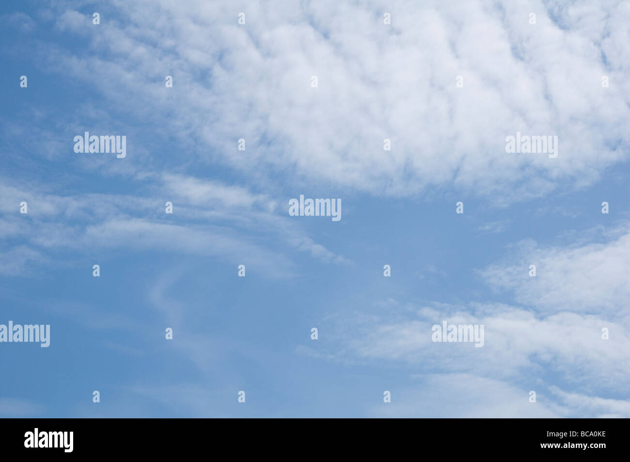 Flauschige Wolken Stockfotos und -bilder Kaufen - Alamy