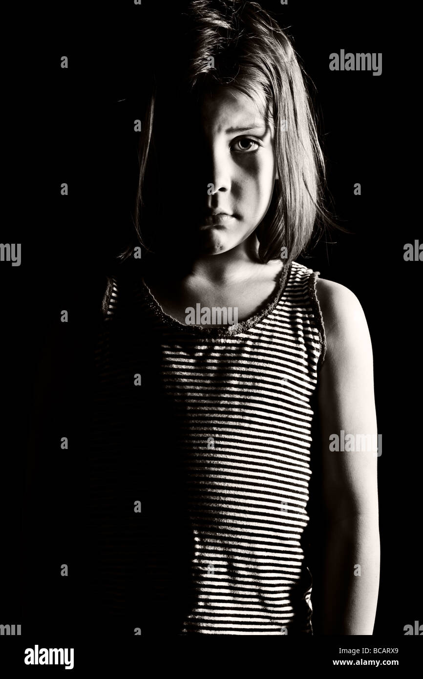 Expressive portrait child -Fotos und -Bildmaterial in hoher Auflösung ...