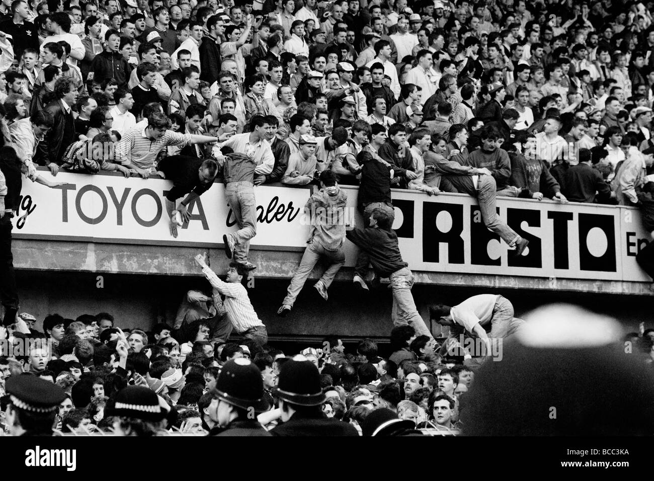 Hillsborough disaster -Fotos und -Bildmaterial in hoher Auflösung – Alamy