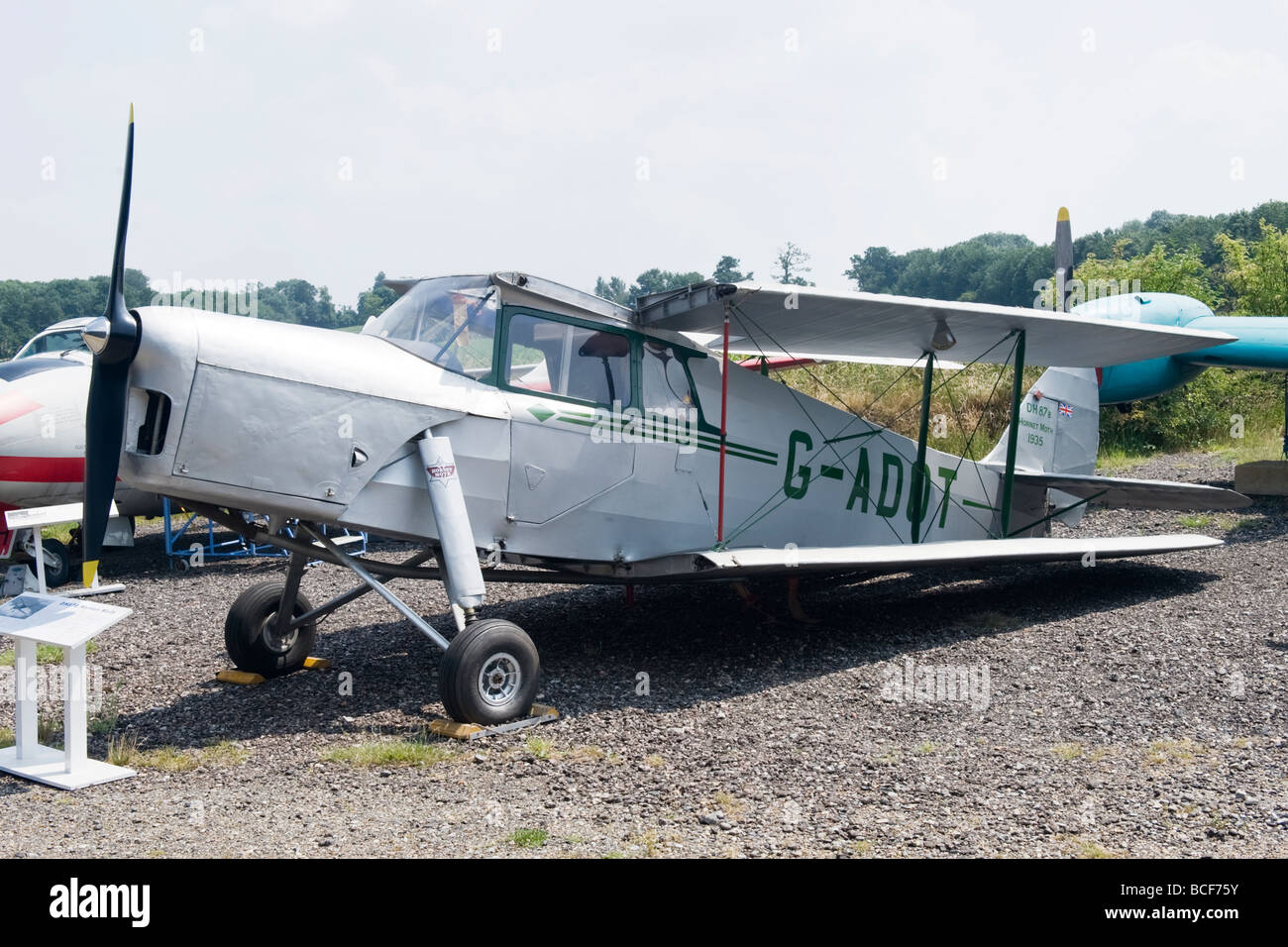 De havilland hornet moth -Fotos und -Bildmaterial in hoher Auflösung ...