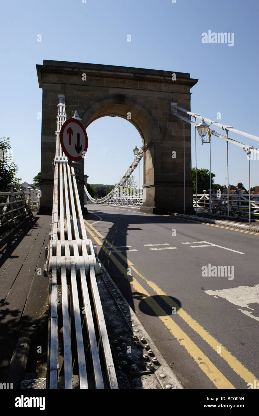 Marlow suspension bridge -Fotos und -Bildmaterial in hoher Auflösung ...