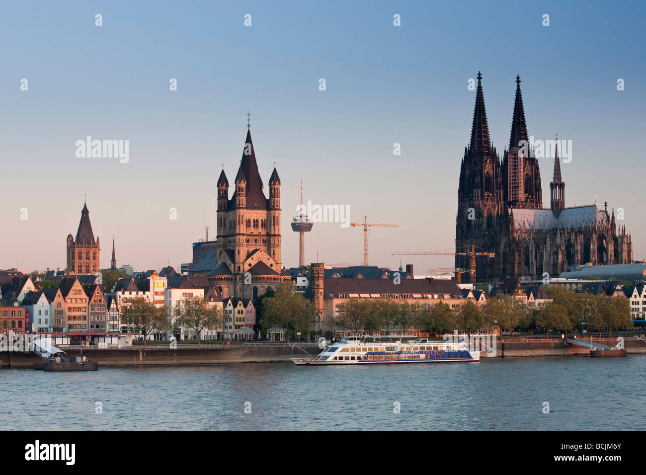 Dom st martin -Fotos und -Bildmaterial in hoher Auflösung – Alamy