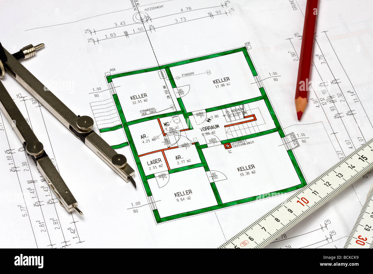 Bauplan Für Ein Wohnhaus Zeichnungen und Pläne Eines Architekten ...