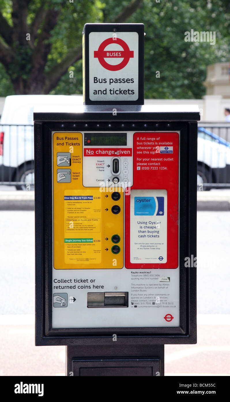 London bus ticket machine -Fotos und -Bildmaterial in hoher Auflösung ...