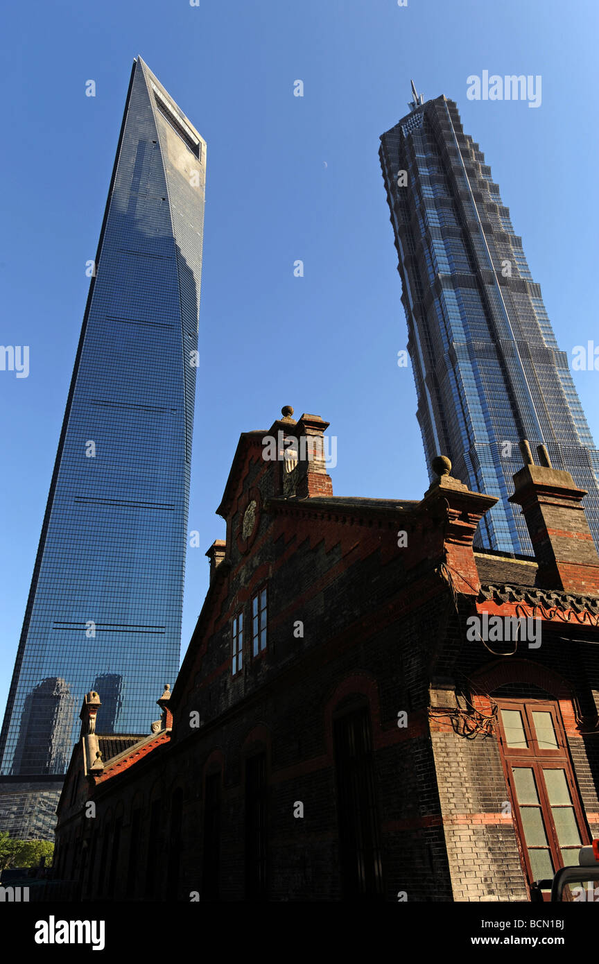 Das Grand Haytt Shanghai, Shanghai World Finance Center und ehemalige ...