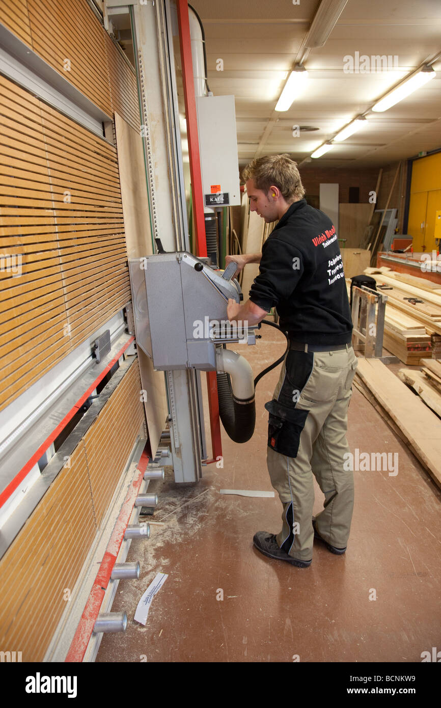 Yard master -Fotos und -Bildmaterial in hoher Auflösung - Seite 3 - Alamy
