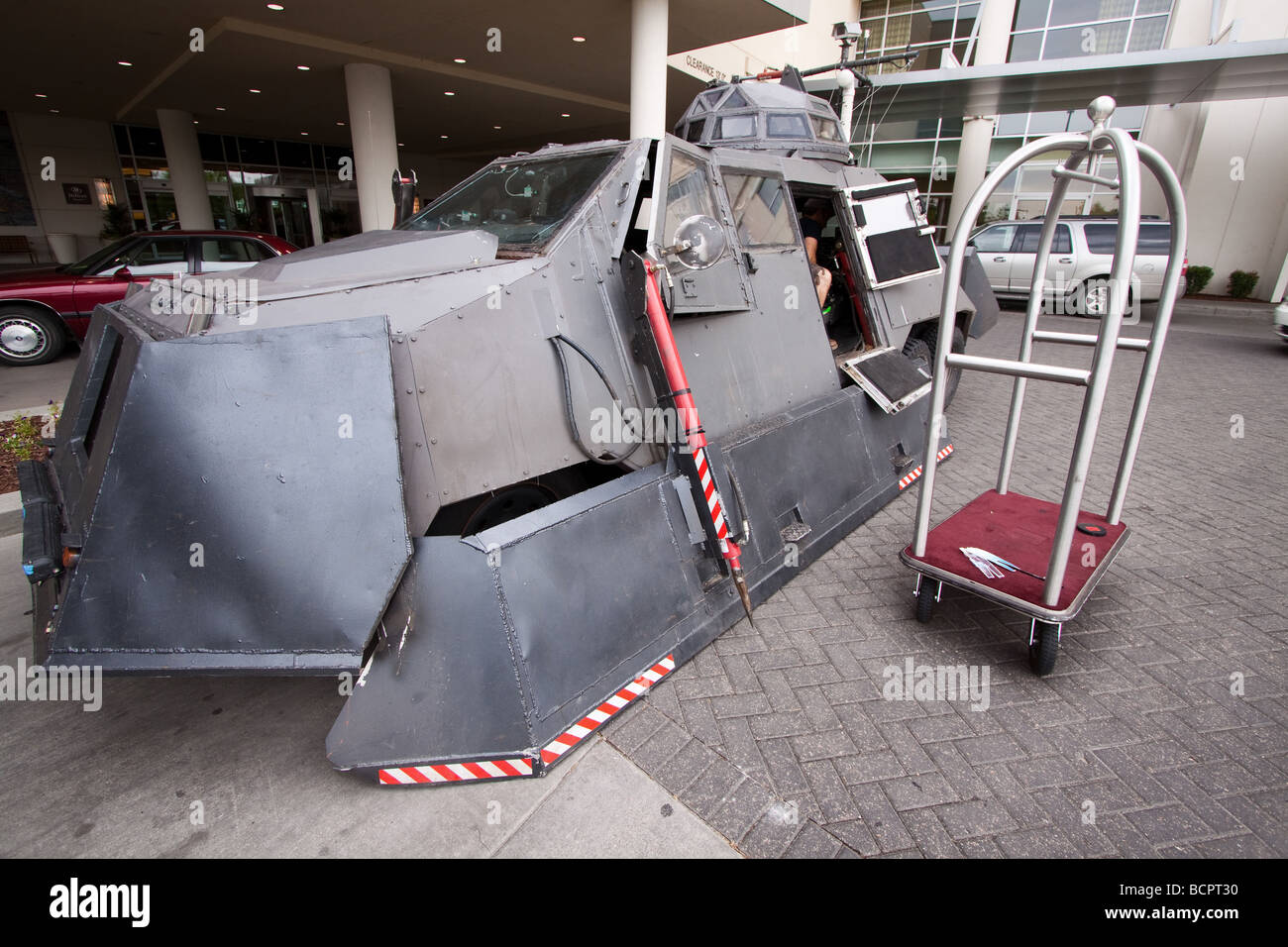 Tornado chasers truck -Fotos und -Bildmaterial in hoher Auflösung – Alamy