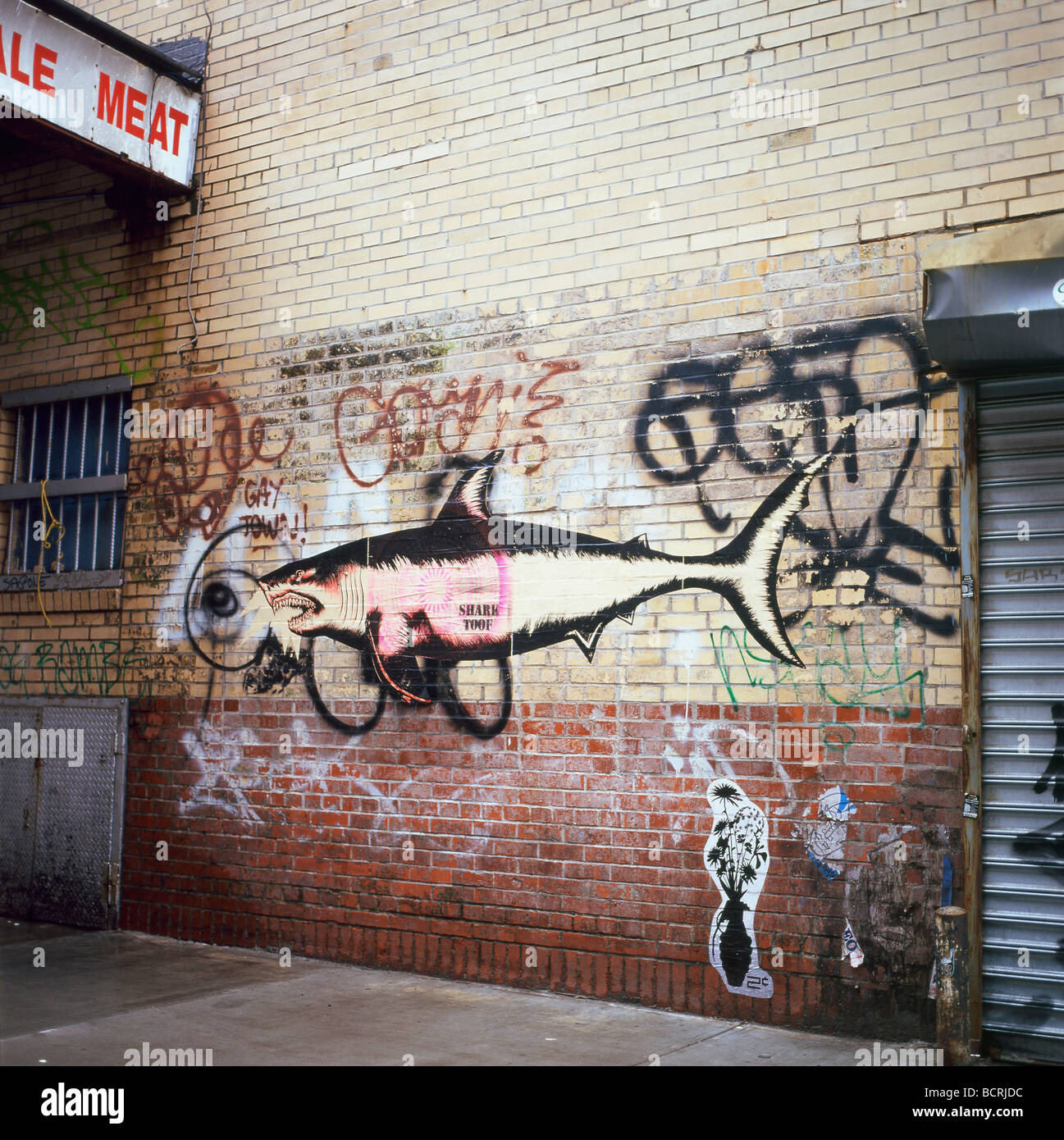 Hai-Graffiti an einer Wand im Chelsea Meatpacking District in New York ...
