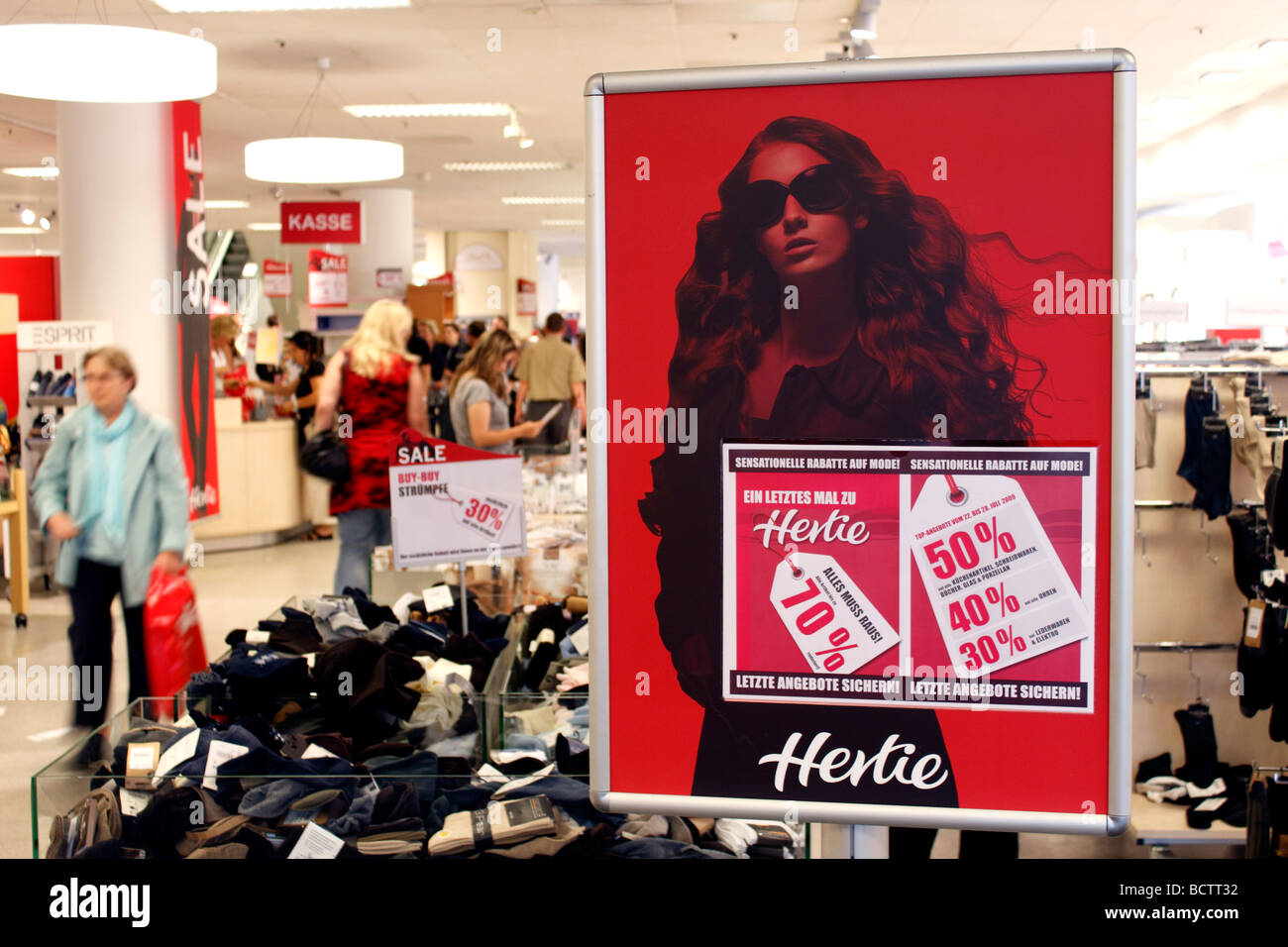 Berlin, die das Hertie-Kaufhaus in Berlin-Mitte wird EU DE DEU BRD ...