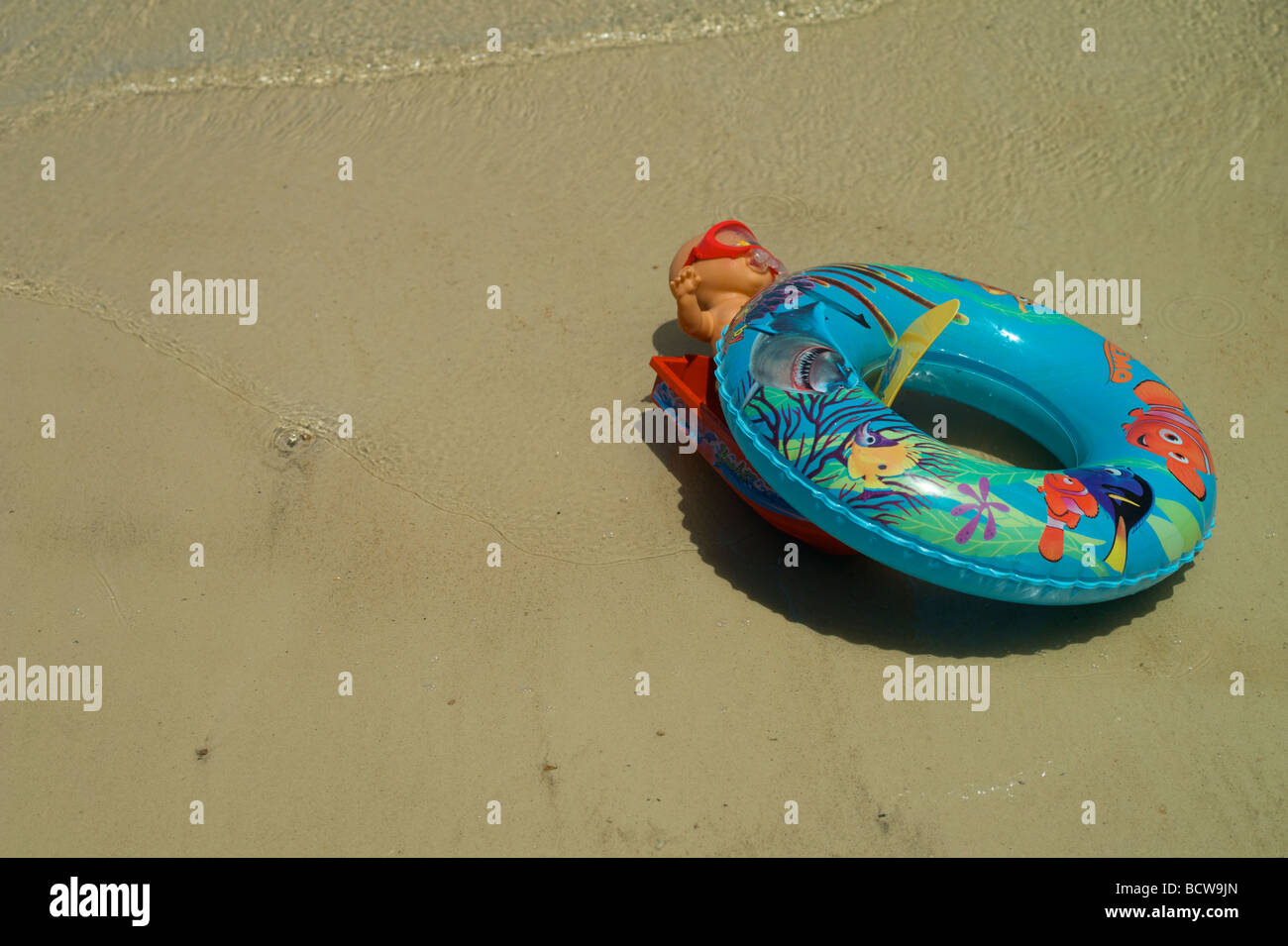 Kinder strand -Fotos und -Bildmaterial in hoher Auflösung – Alamy