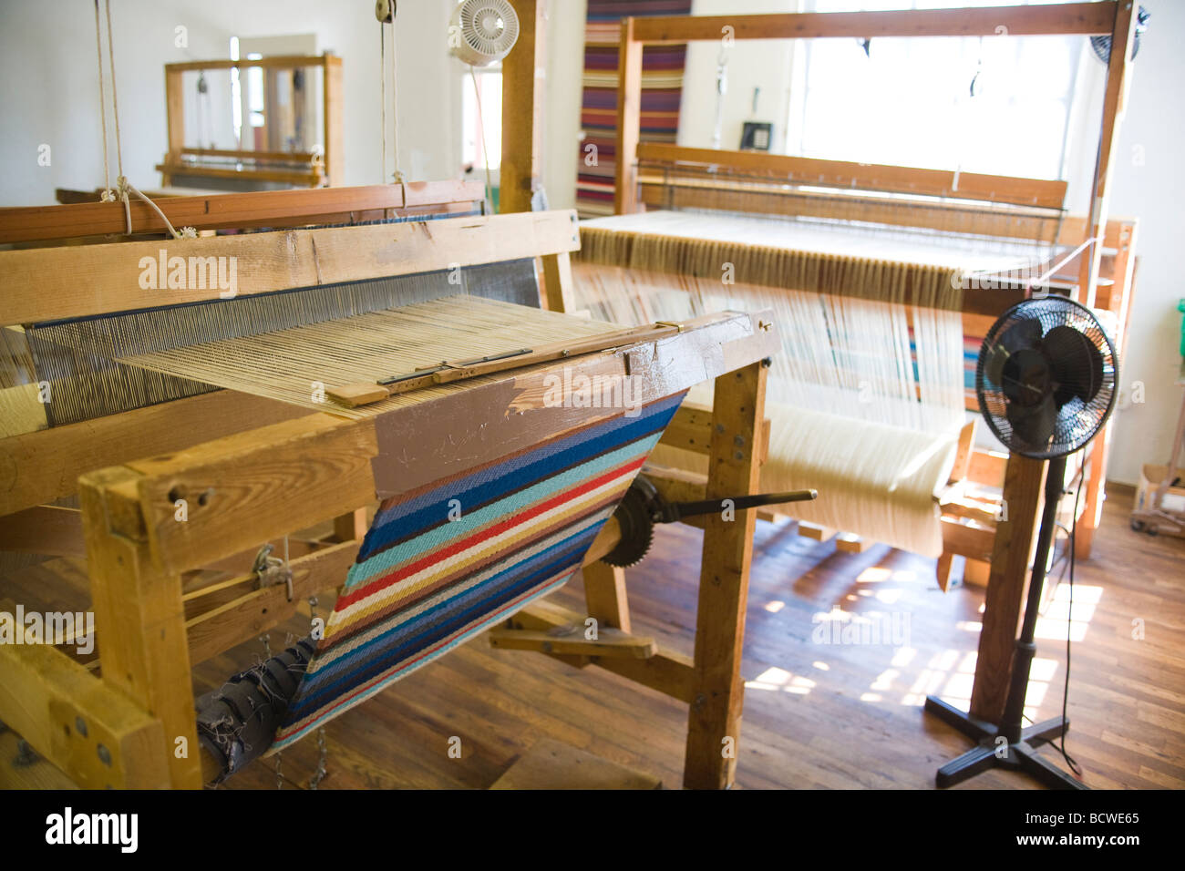 Elektrischer webstuhl -Fotos und -Bildmaterial in hoher Auflösung – Alamy