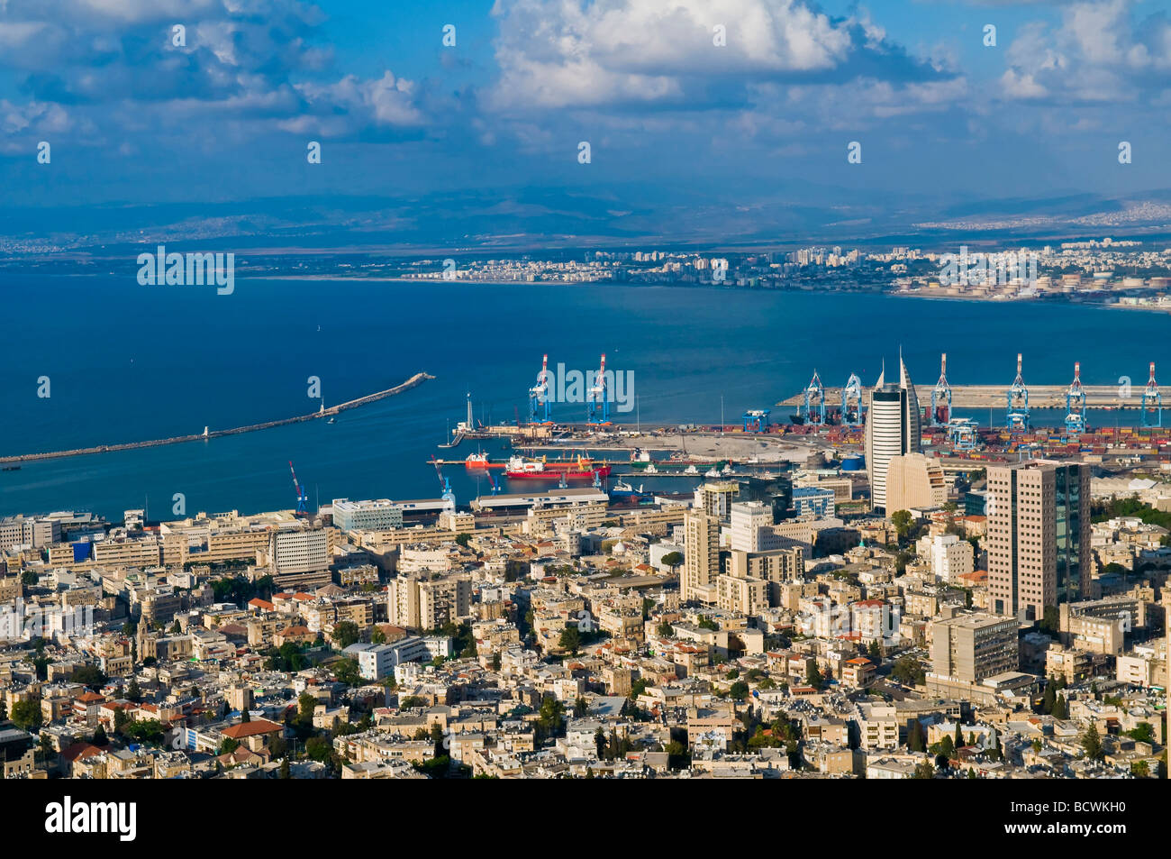 Haifa israel beach -Fotos und -Bildmaterial in hoher Auflösung - Seite ...