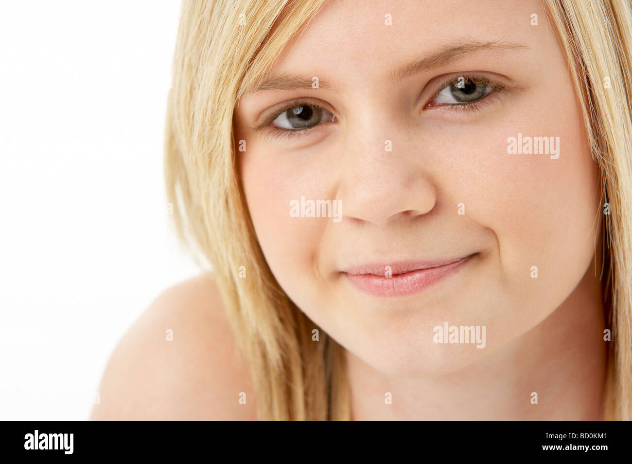 Cute blonde teenage girl seventeen -Fotos und -Bildmaterial in hoher ...