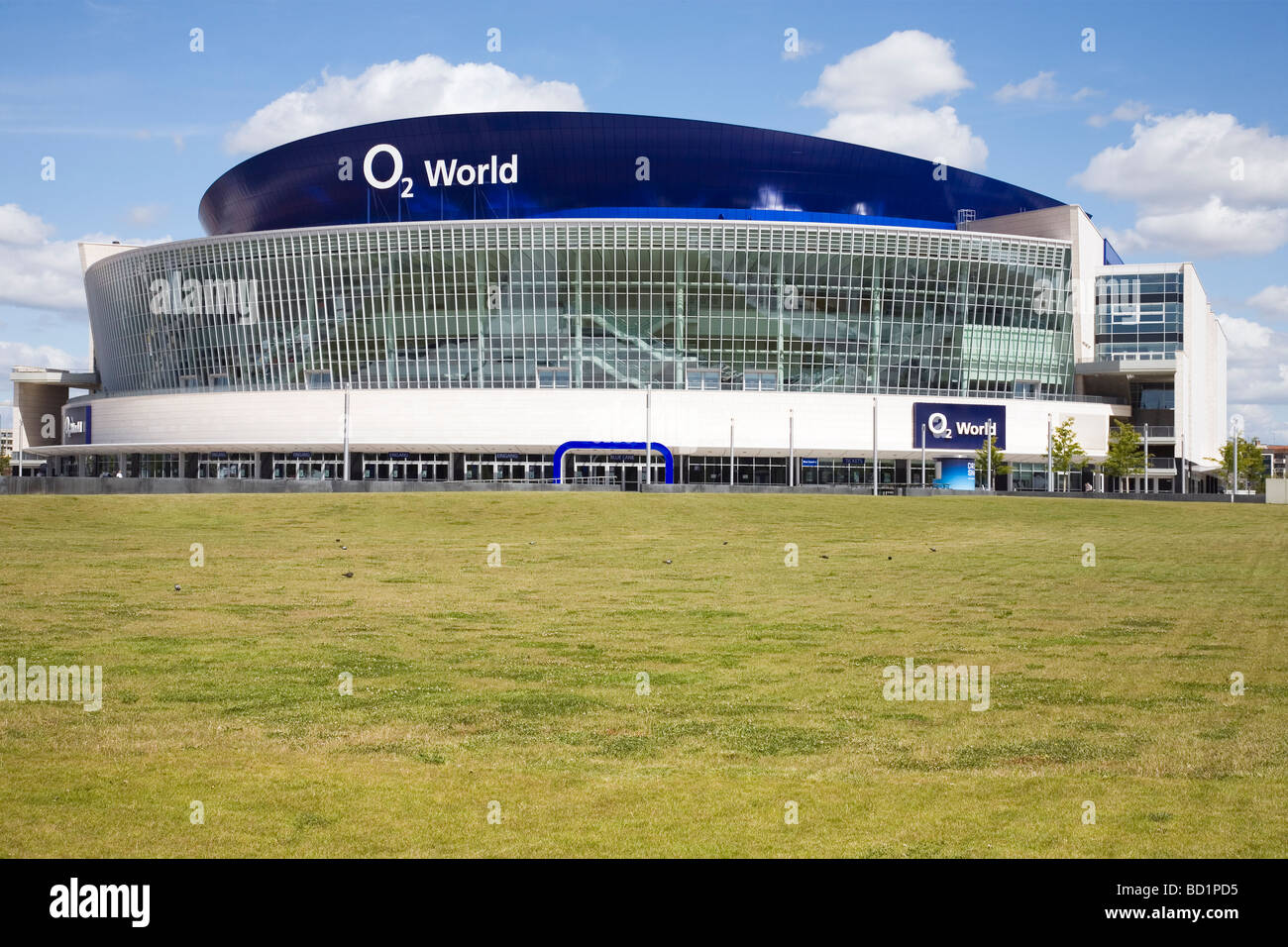 O2 zentrum -Fotos und -Bildmaterial in hoher Auflösung – Alamy