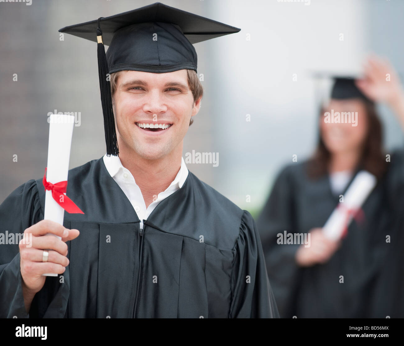Diplom absolventen -Fotos und -Bildmaterial in hoher Auflösung – Alamy