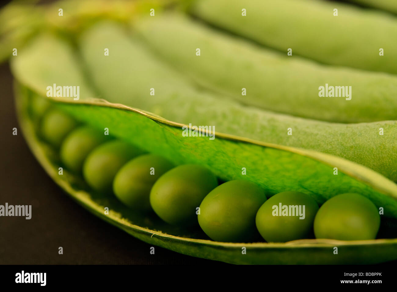 Makro erbsen -Fotos und -Bildmaterial in hoher Auflösung – Alamy