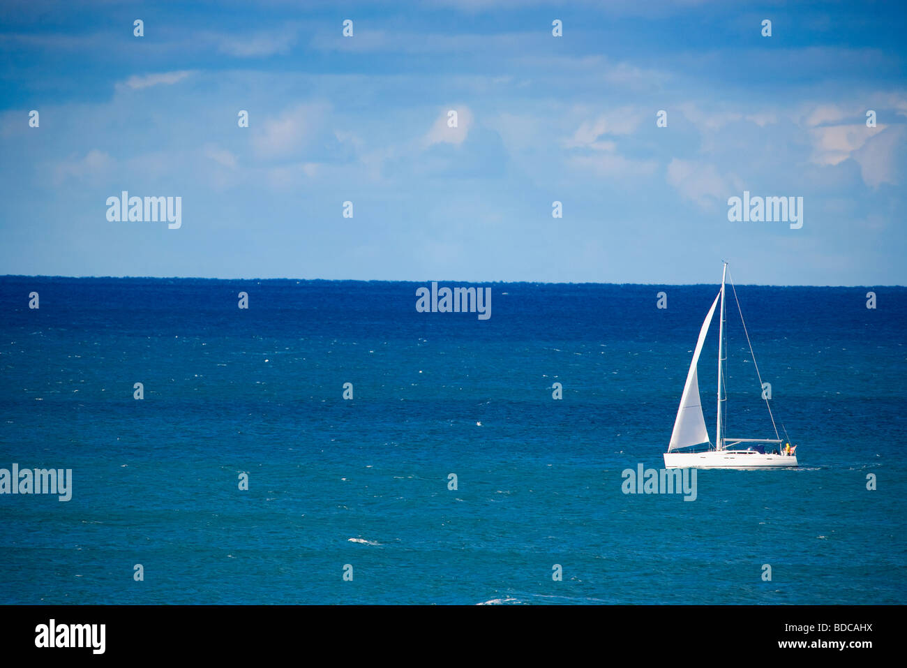 Sainling boat -Fotos und -Bildmaterial in hoher Auflösung – Alamy