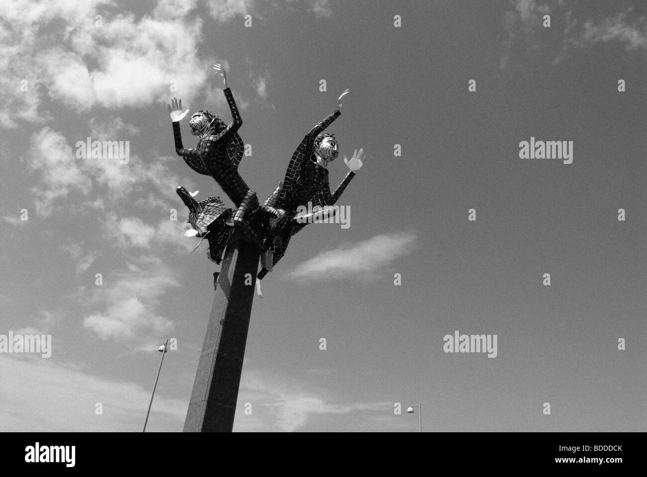 4 winde symbol -Fotos und -Bildmaterial in hoher Auflösung – Alamy