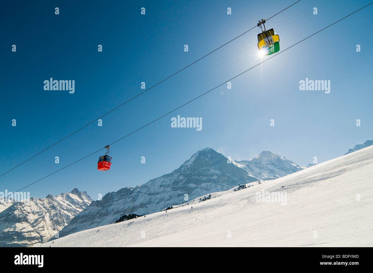 Seilbahn grindelwald -Fotos und -Bildmaterial in hoher Auflösung – Alamy