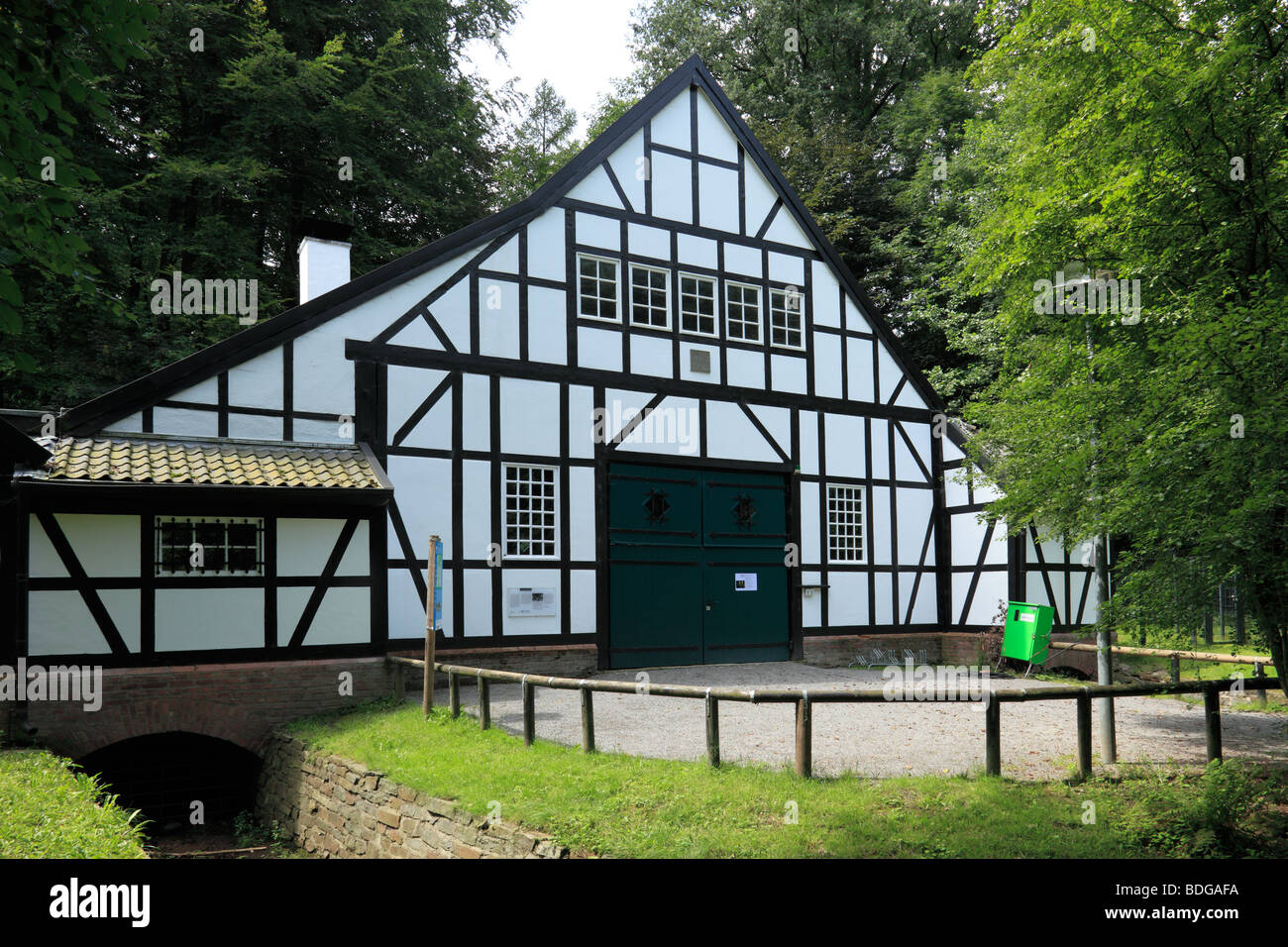 Route der Industriekultur, Friedrich Alfred Krupp, Hammerschmiede ...