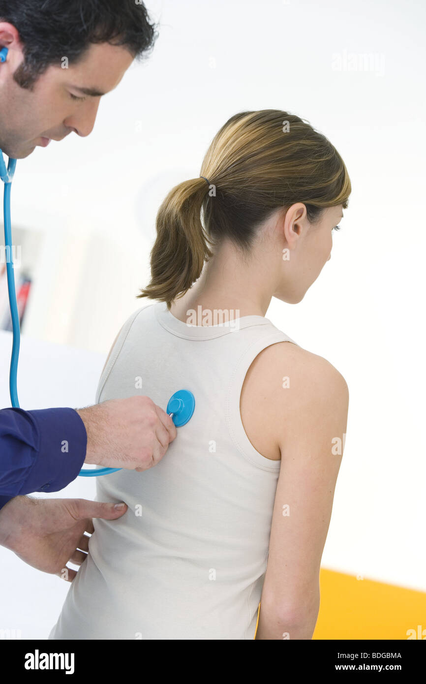 Stethoscope auscultation auscultate -Fotos und -Bildmaterial in hoher ...