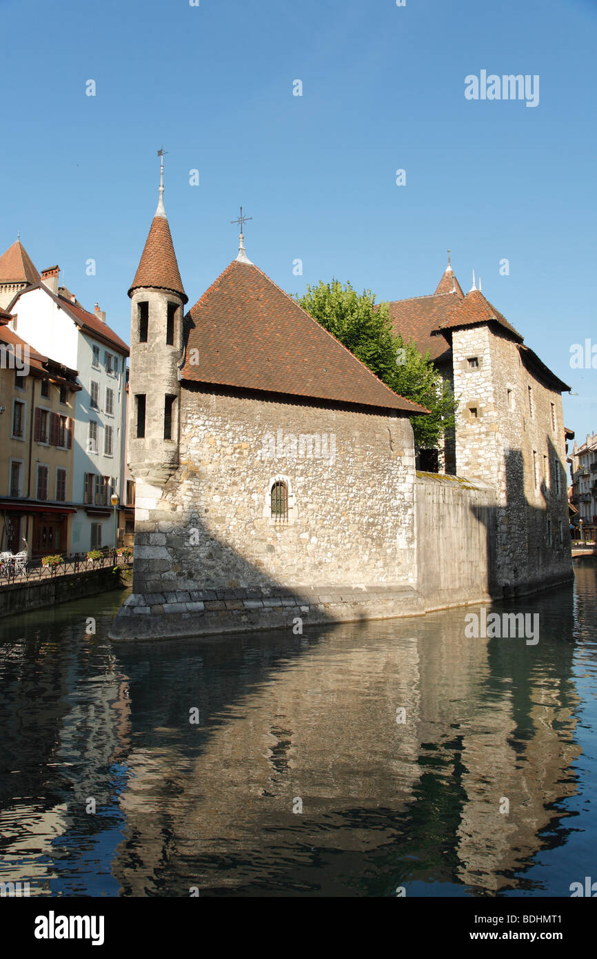 Alte architektur in annecy frankreich -Fotos und -Bildmaterial in hoher ...
