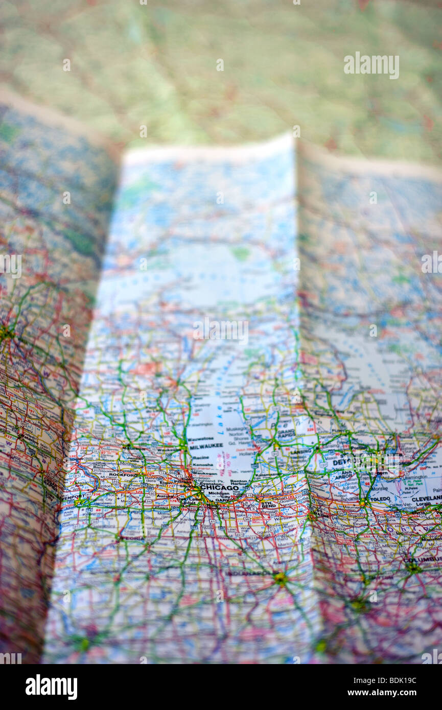 Planung der Route der Reise mit einer Karte Stockfotografie - Alamy