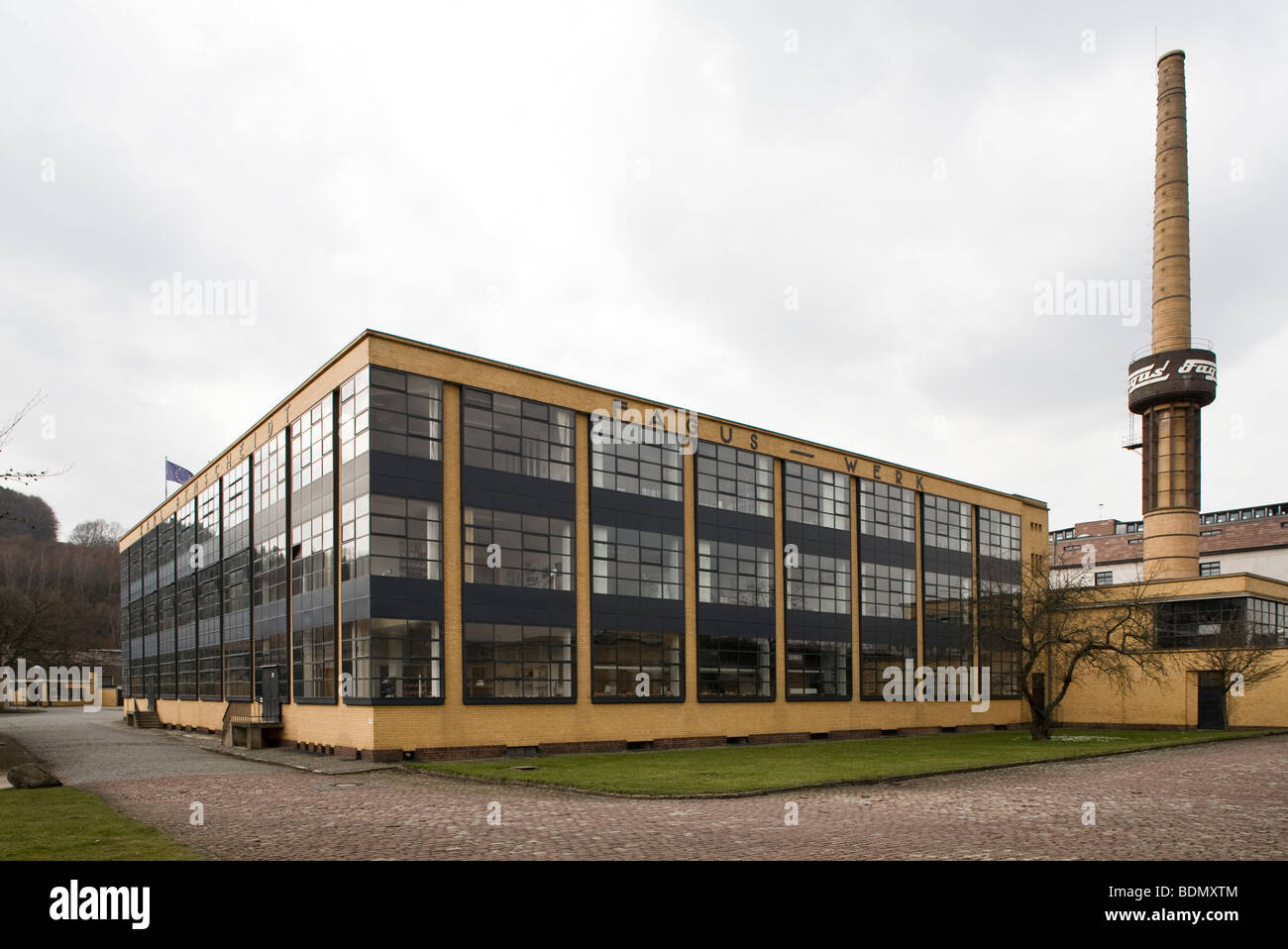 Fagus-Werk Alfeld/Leine V Walter Gropius u Adolf Meyer 1911-15 bildet ...