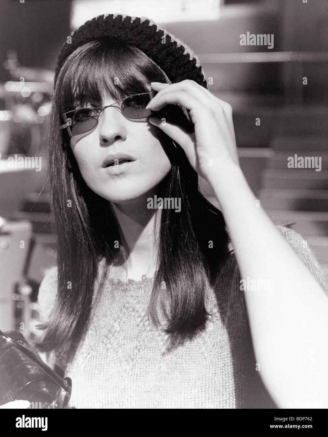 CATHY McGOWAN UK TV-Moderatorin auf Ready, Steady, Go 1965 ...