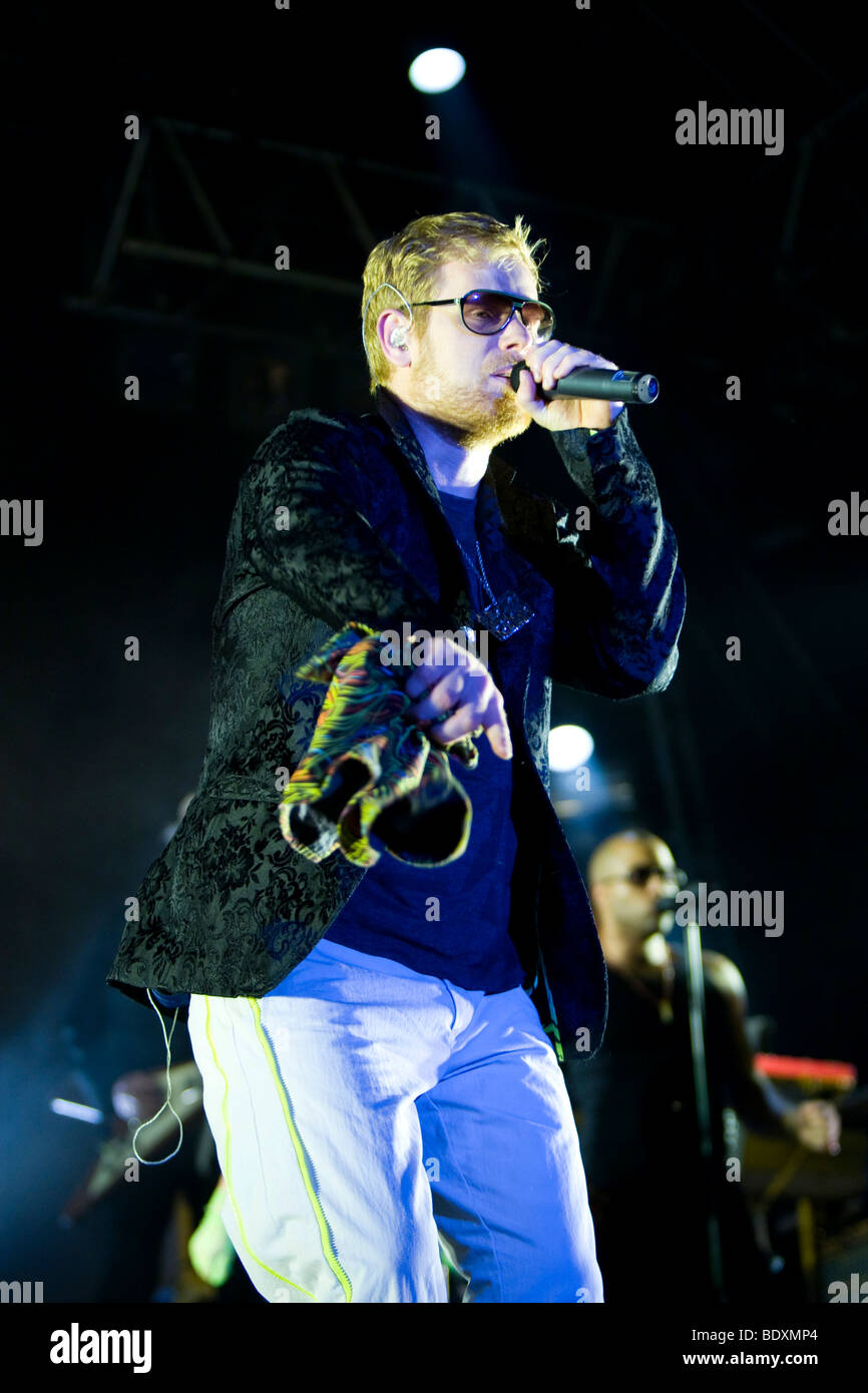 Deutsche Reggae und Hip-Hop-Sänger Peter Fox live beim Heitere Open Air ...