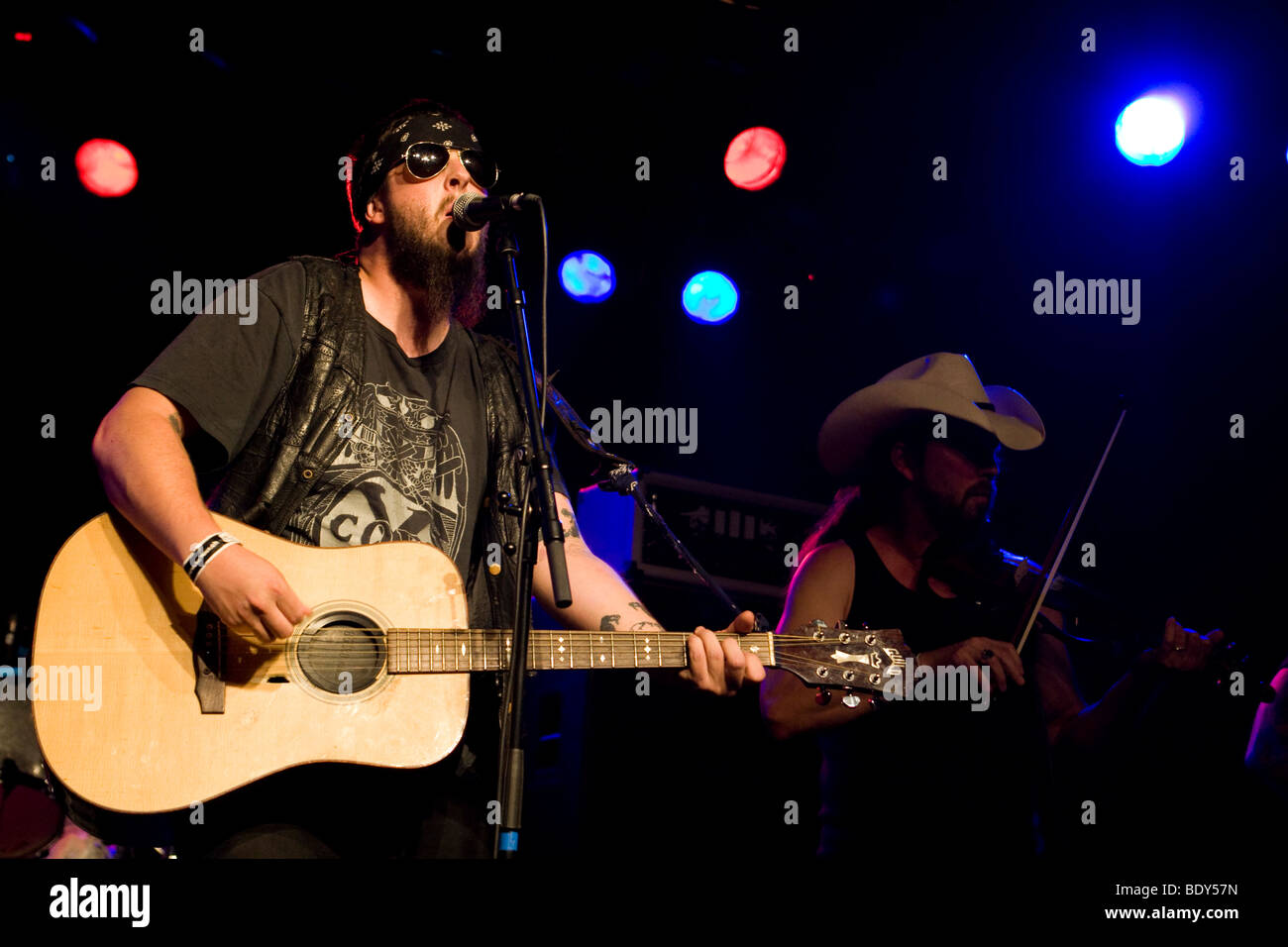 Country musik -Fotos und -Bildmaterial in hoher Auflösung – Alamy