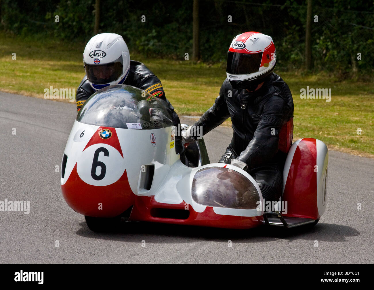 1968 BMW 750 WM Sidecar Outfit mit pilot Colin Seeley beim Goodwood ...