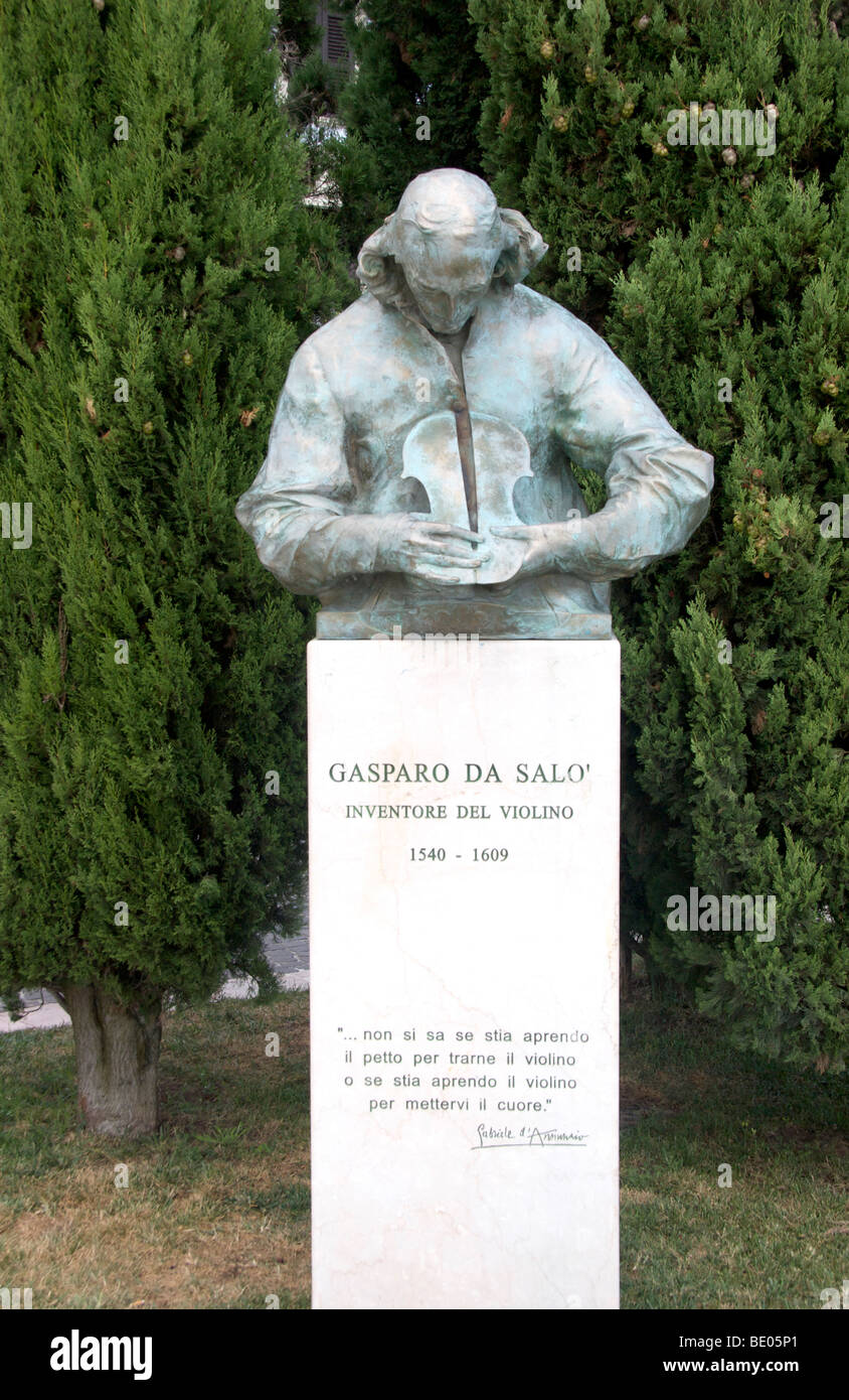 Statue von gasparo da salo -Fotos und -Bildmaterial in hoher Auflösung ...