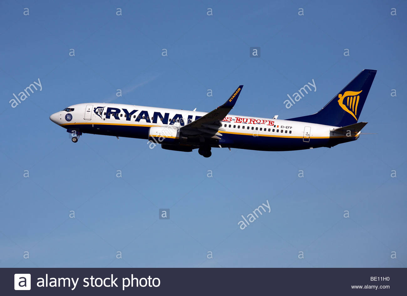 Ryanair takeoff -Fotos und -Bildmaterial in hoher Auflösung – Alamy