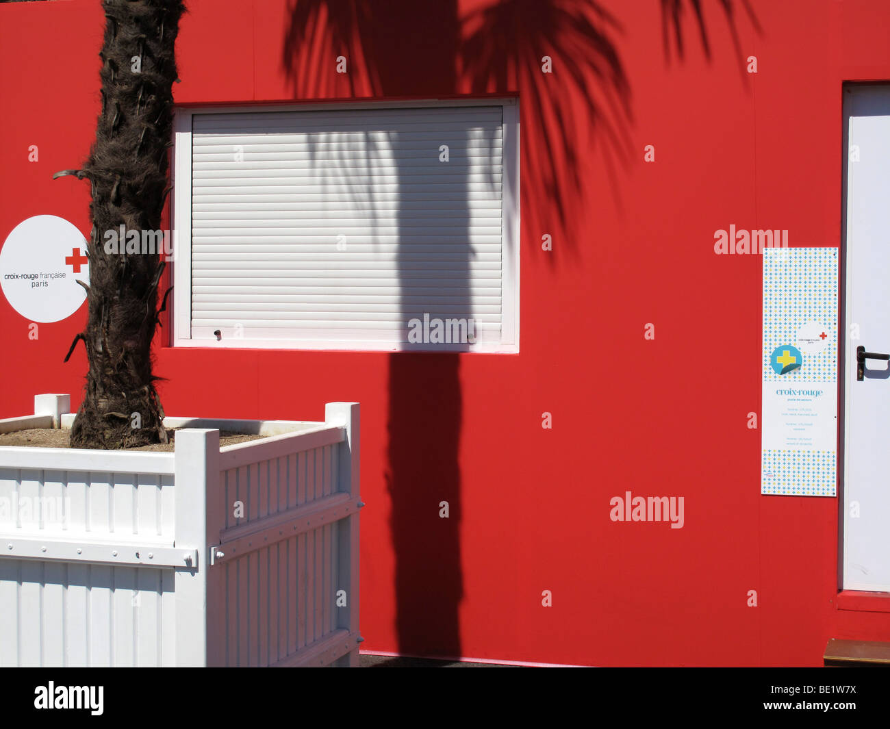 Erste hilfe am strand -Fotos und -Bildmaterial in hoher Auflösung – Alamy