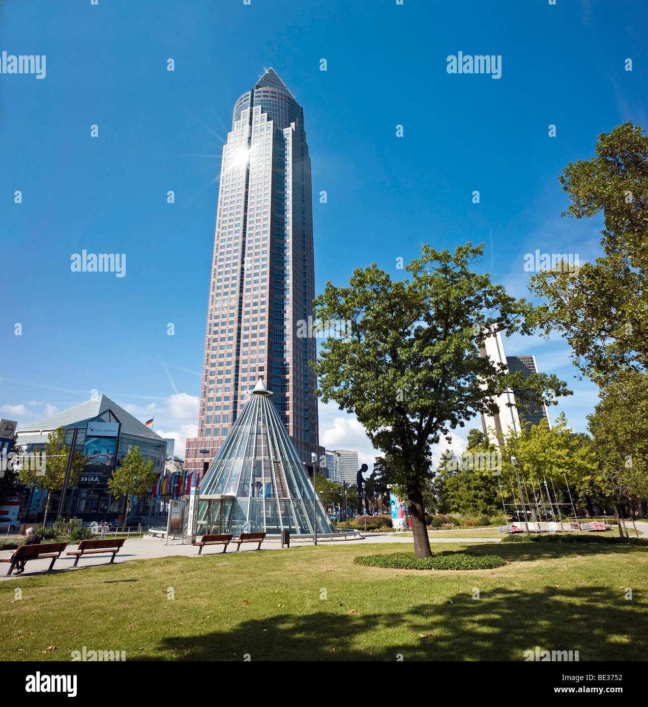 Park, Messeturm, Messe Turm, 257 Meter, Westend, Frankfurt Am Main ...