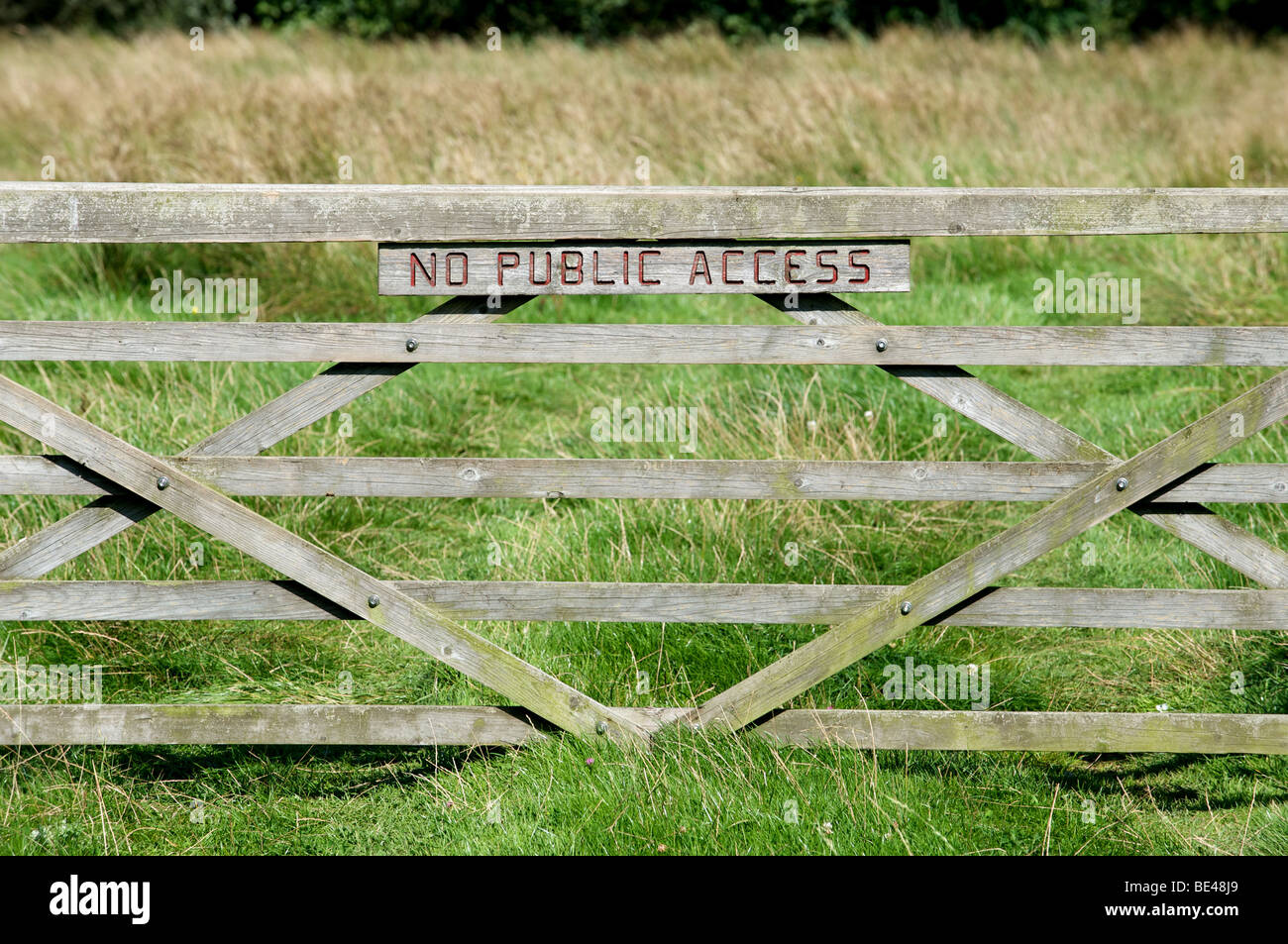 Five barred gate -Fotos und -Bildmaterial in hoher Auflösung – Alamy