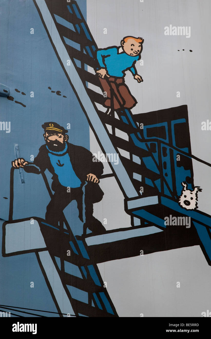 Tintin mural -Fotos und -Bildmaterial in hoher Auflösung – Alamy