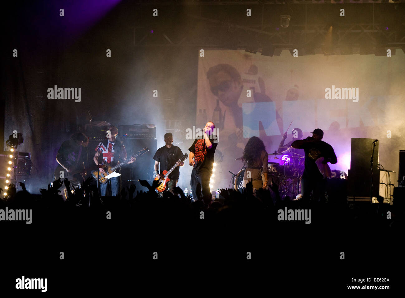 Stress, Schweizer Rapper, mit Band, live beim Open Air Festival in ...