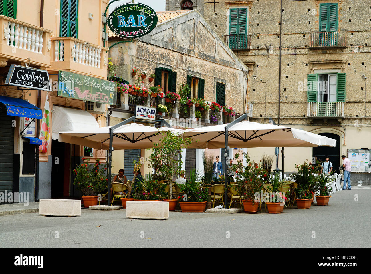 Kalabrien bar -Fotos und -Bildmaterial in hoher Auflösung – Alamy