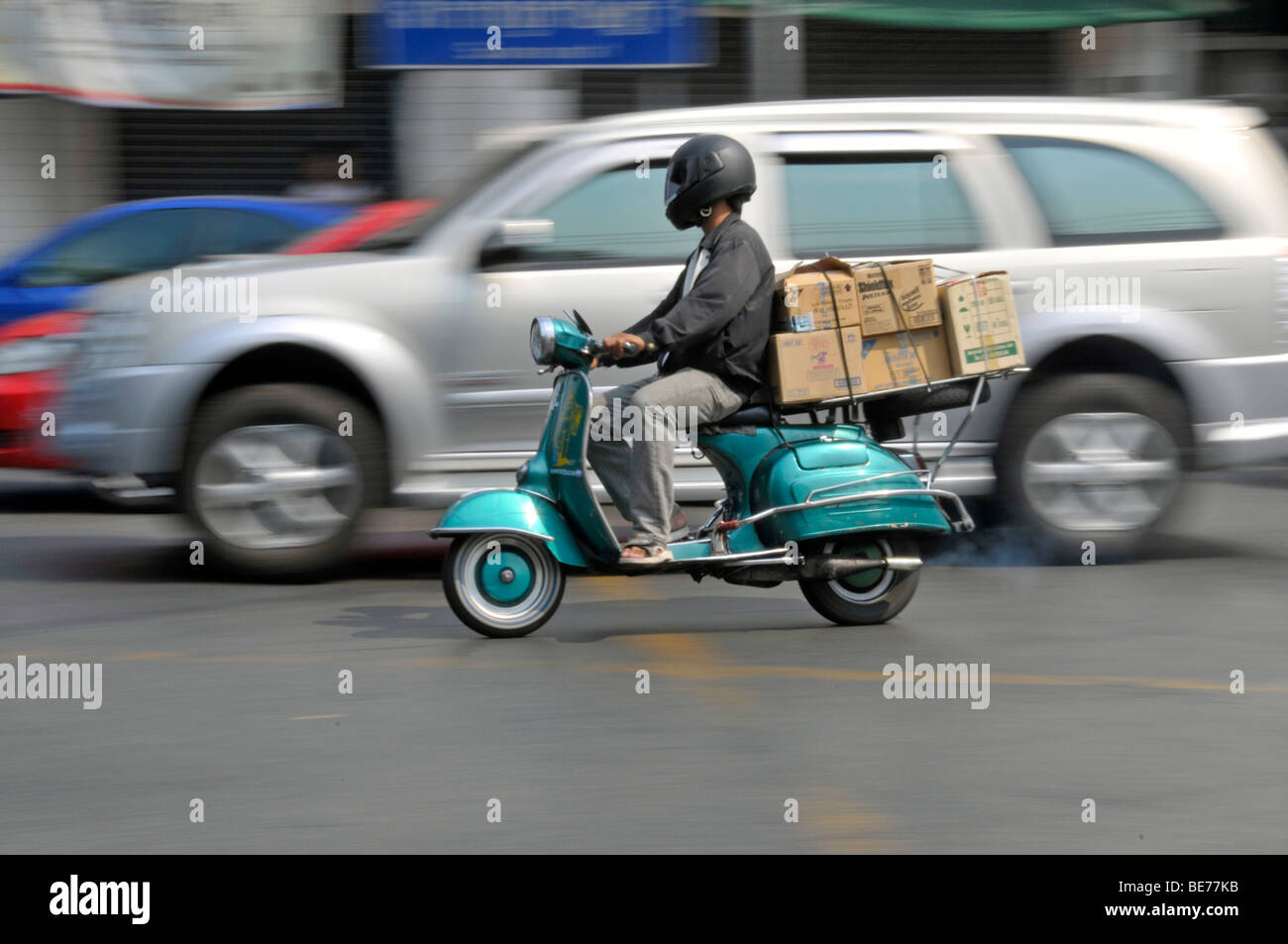 Roller Als Transportmittel Stockfotos und -bilder Kaufen - Alamy