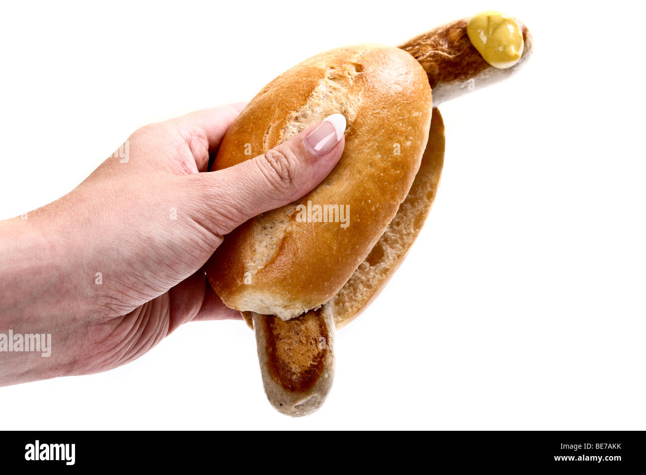 Bratwurst im brötchen -Fotos und -Bildmaterial in hoher Auflösung – Alamy
