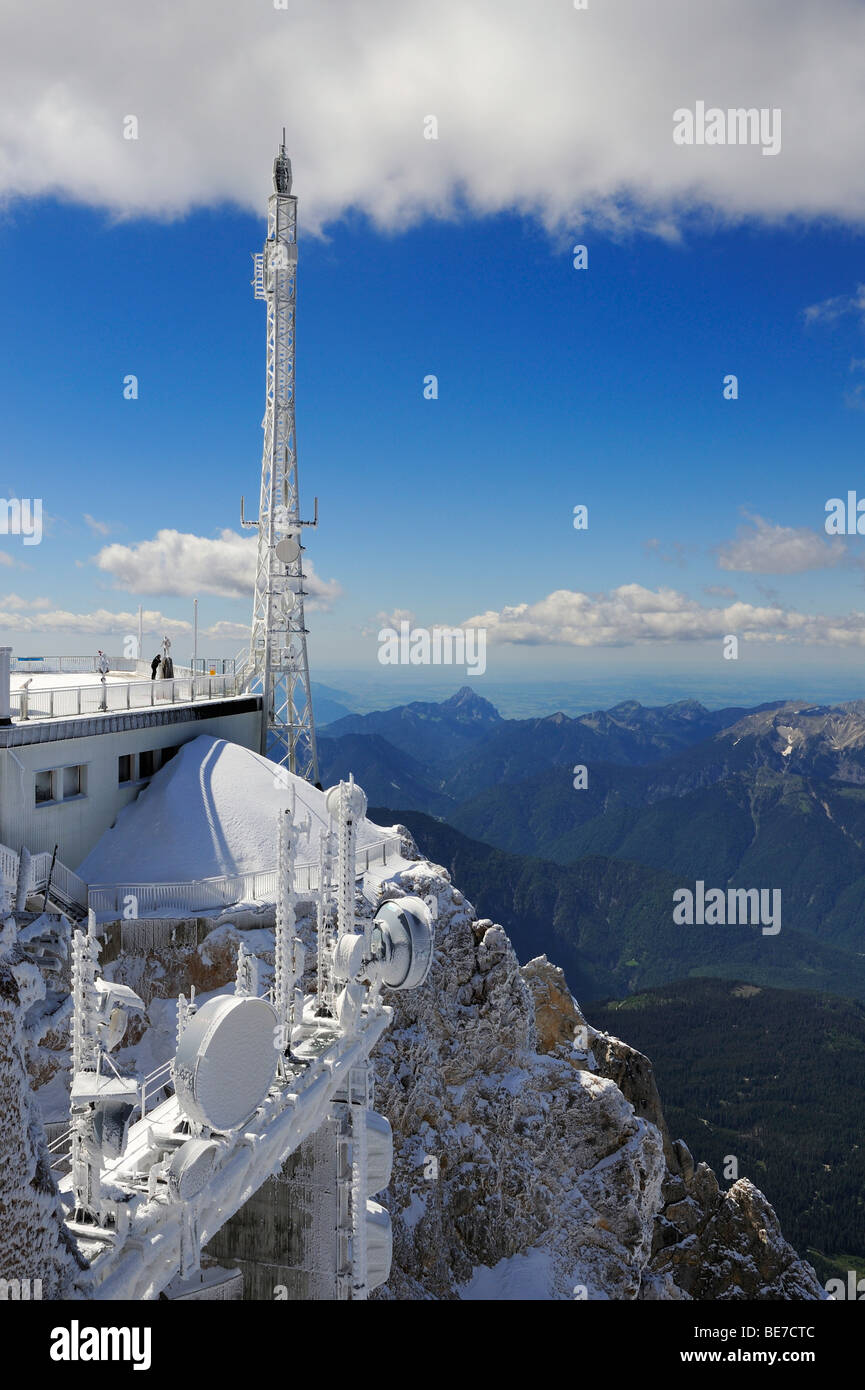 Antenne-Turm, Sender und Messung Instrumente in den österreichischen ...
