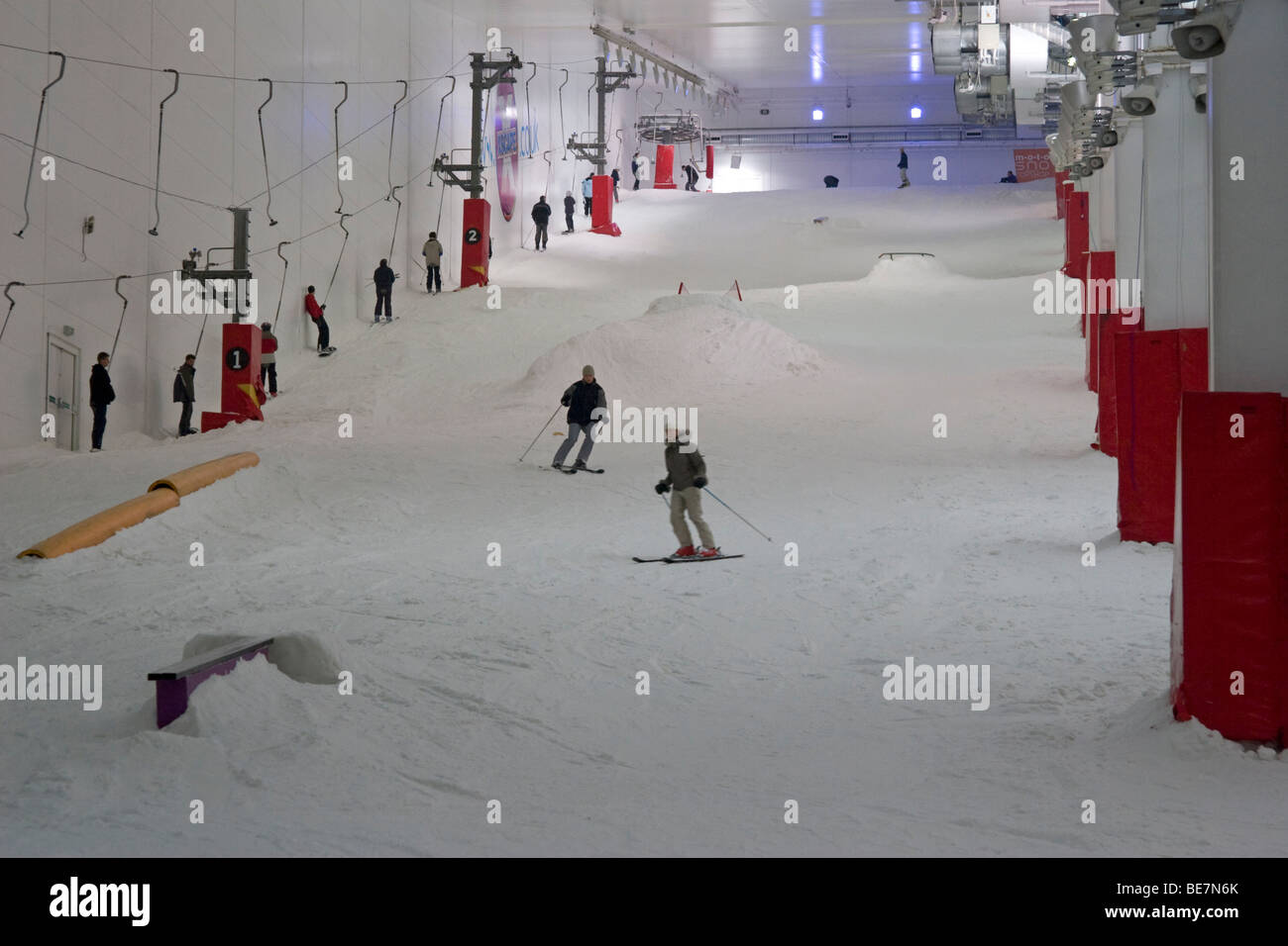Xscape milton keynes -Fotos und -Bildmaterial in hoher Auflösung – Alamy