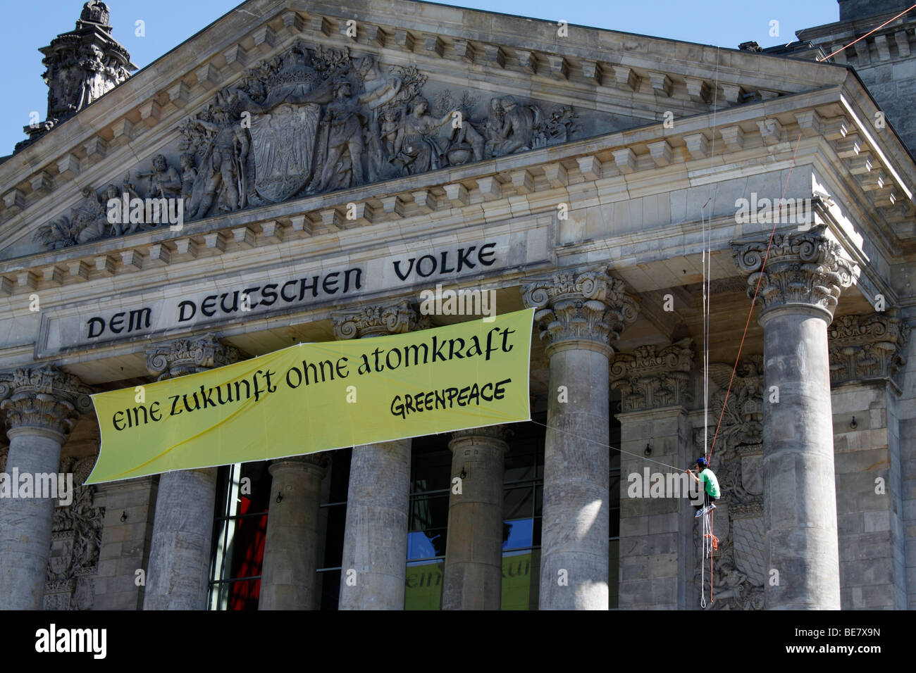 Reichstag dedication -Fotos und -Bildmaterial in hoher Auflösung – Alamy