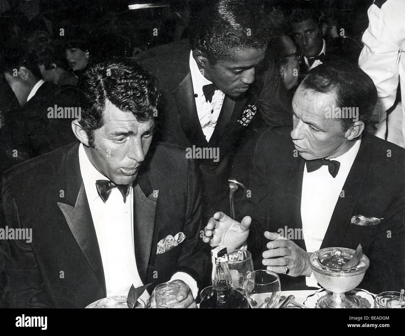 Frank sinatra dean martin sammy davis -Fotos und -Bildmaterial in hoher ...