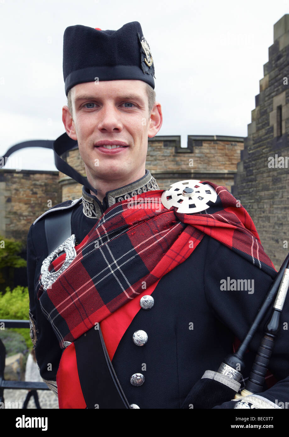 Scottish bagpipes kilt piper -Fotos und -Bildmaterial in hoher ...