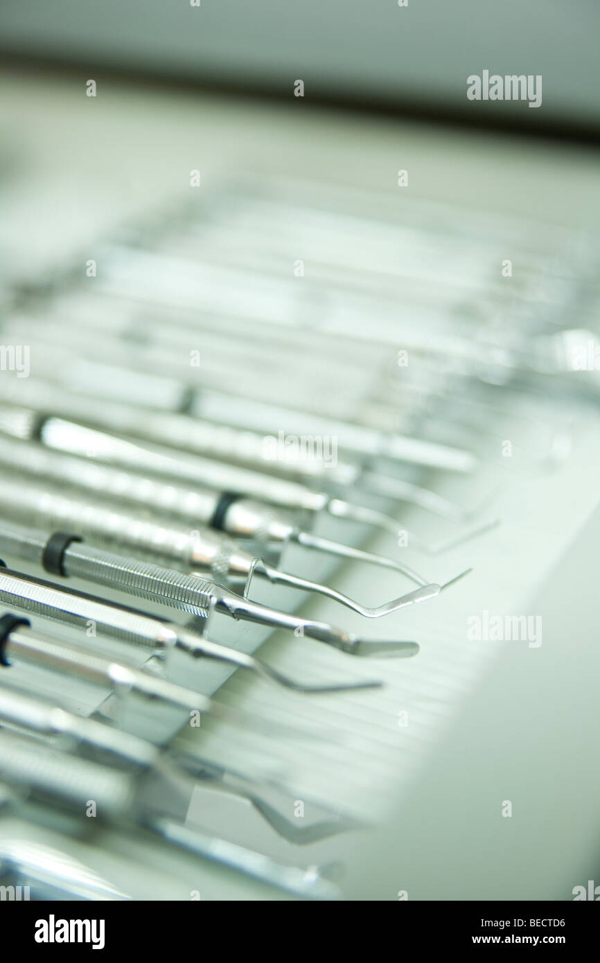 Zahnarztliche instrumente -Fotos und -Bildmaterial in hoher Auflösung ...