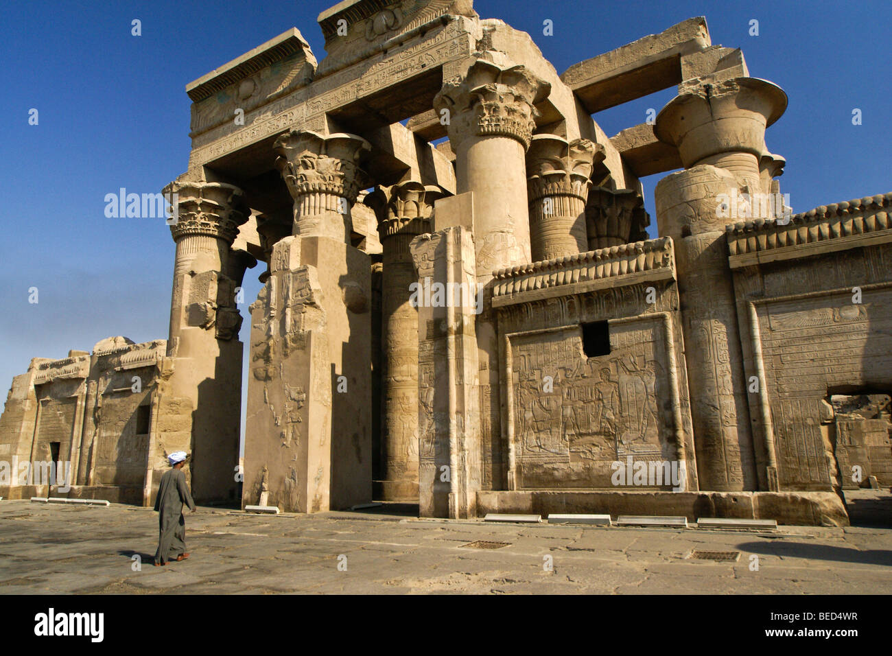 Kom ombu -Fotos und -Bildmaterial in hoher Auflösung – Alamy